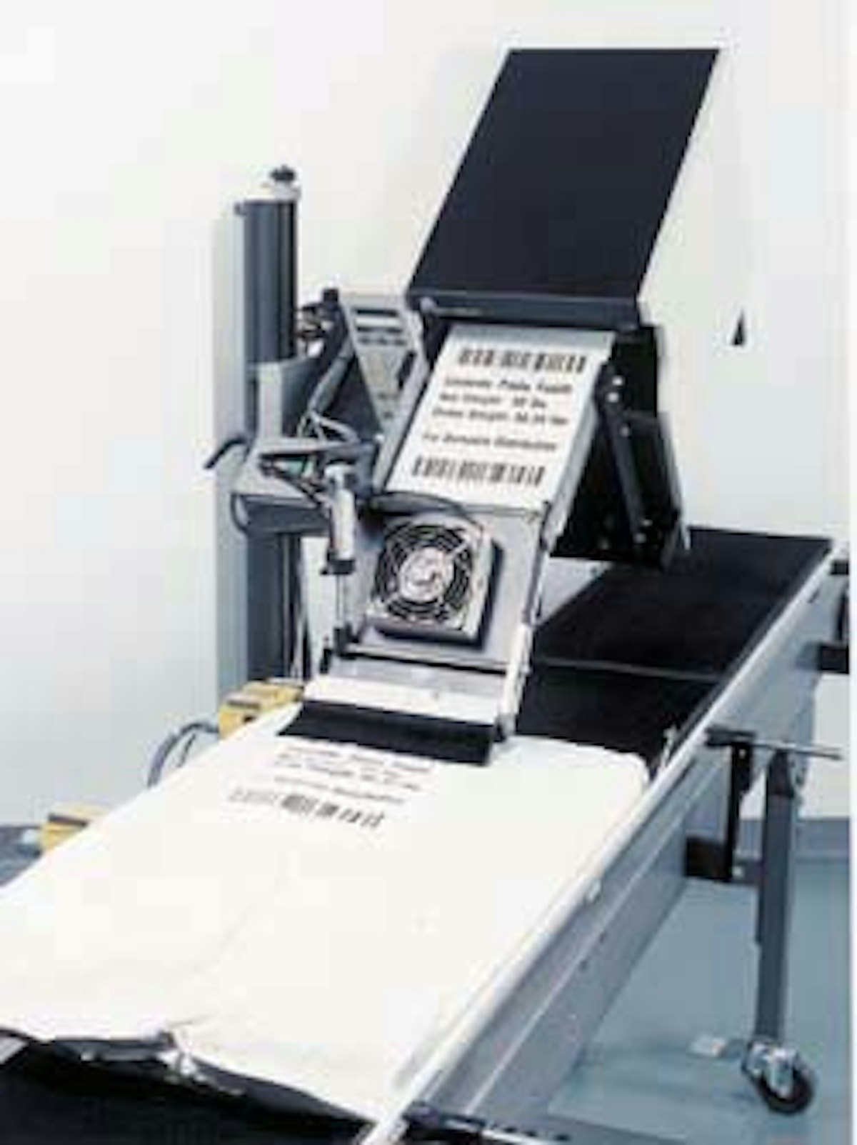 Labeling Systems : Label printer/applicator From: ID Technology | Packaging World