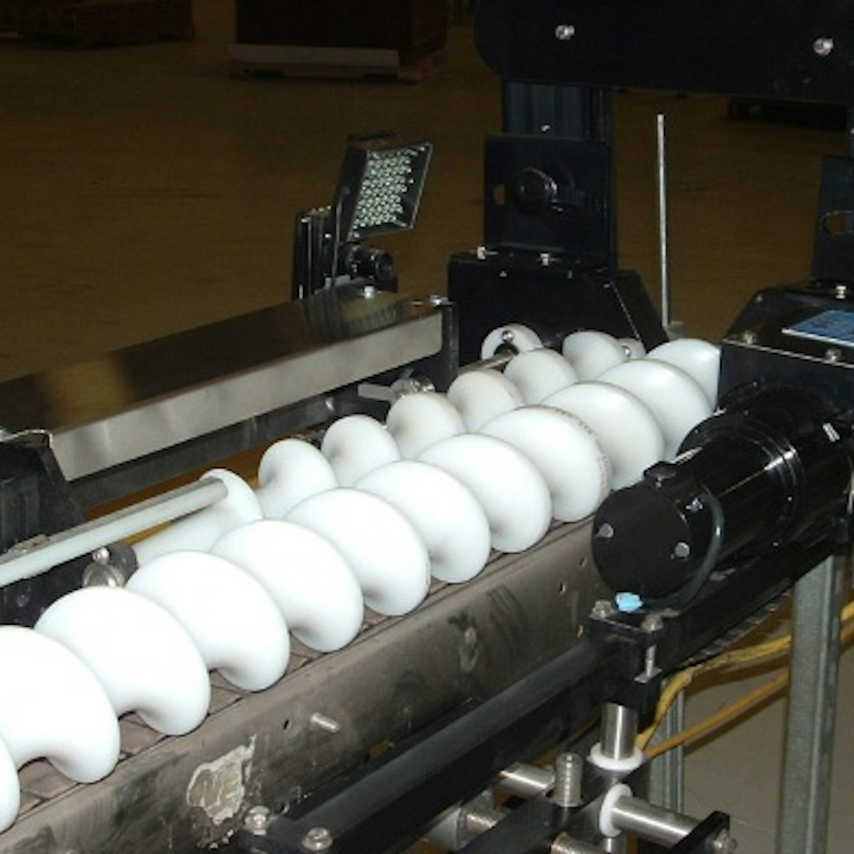 Morrison Container Handling Solutions: Custom-designed conveyor ...