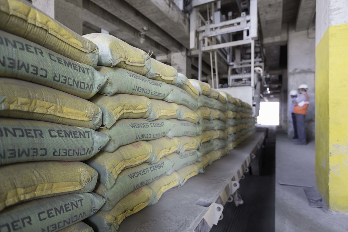 BEUMER: Bulk palletizer From: BEUMER Group | Packaging World