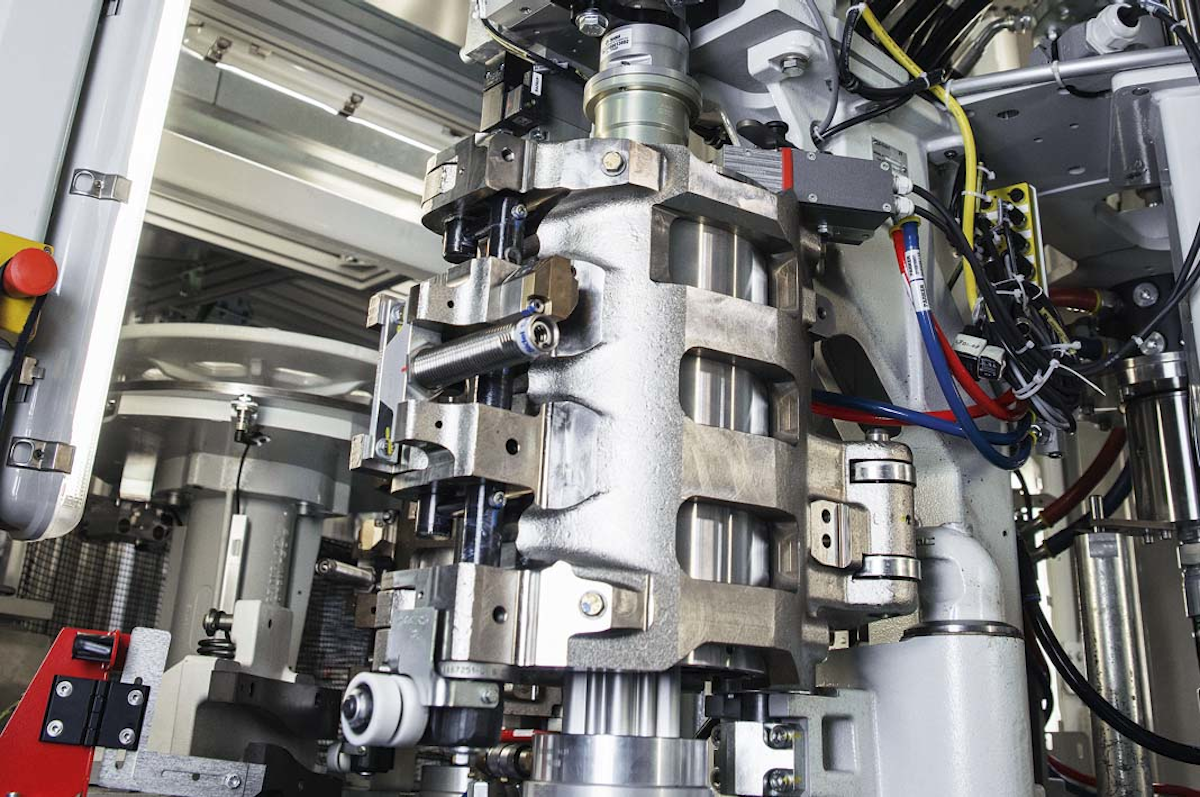 Sidel: PET hot fill technology for beverages From: Sidel Group ...