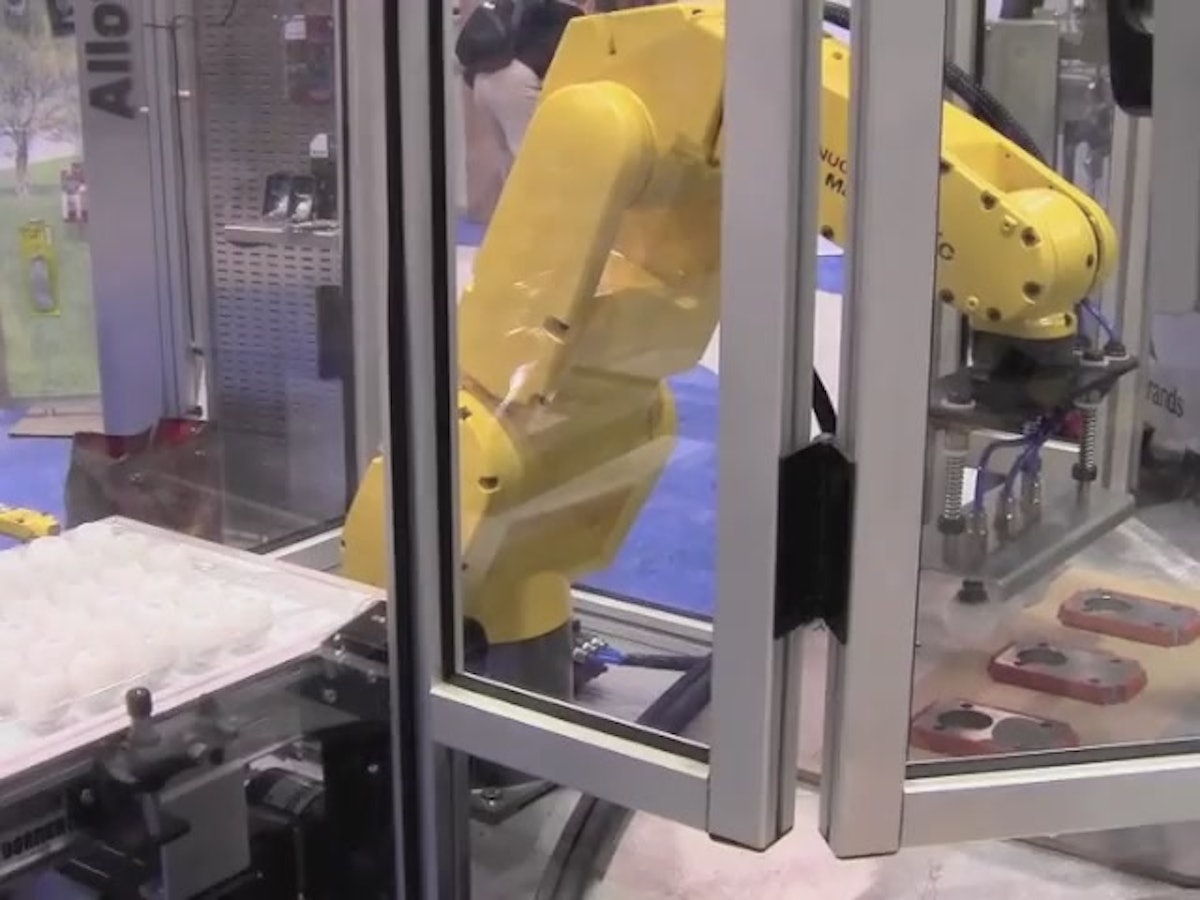 Robotic loading system makes pick and place easy | Packaging World